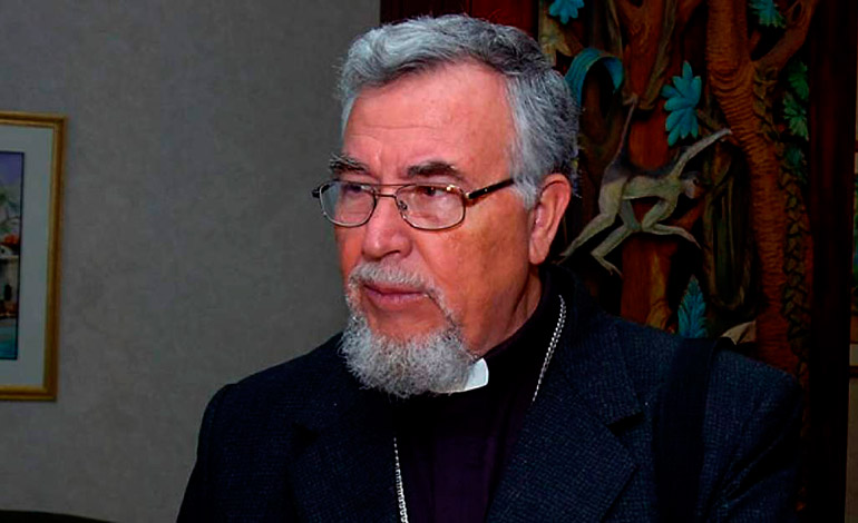 Exobispo Luis Alfonso Santos: "Si gana Nasralla, mandará Mel"