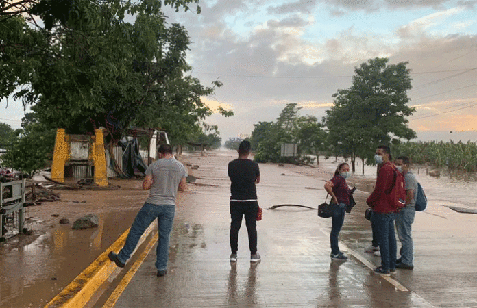 Desbordamiento del río Ulúa en El Progreso y San Manuel - El Periódico ...